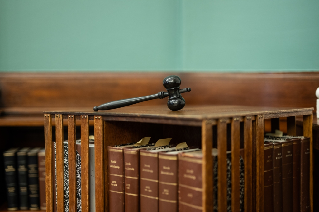 Hvordan domstolene behandler saker om oppsigelse og avskjed - Simonsen ...